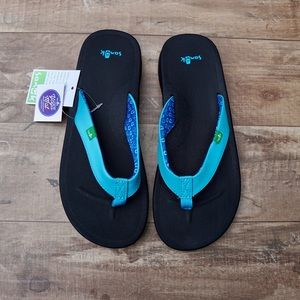 Sanuk | Shoes | Sanuk Yoga Mat Wander | Poshmark